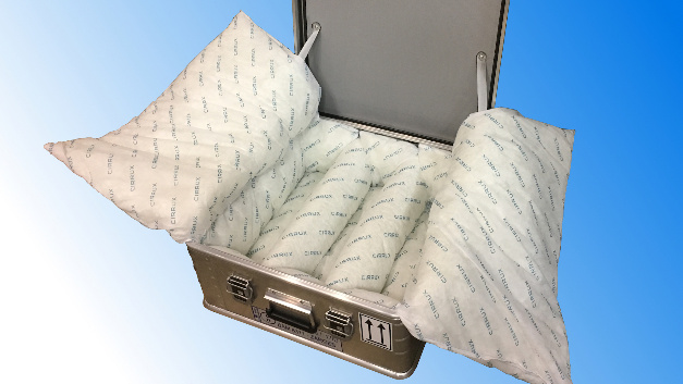 Gefahrgut-Kiste von Zarges: Defekte Lithium-Ionen-Batterien sicher ...